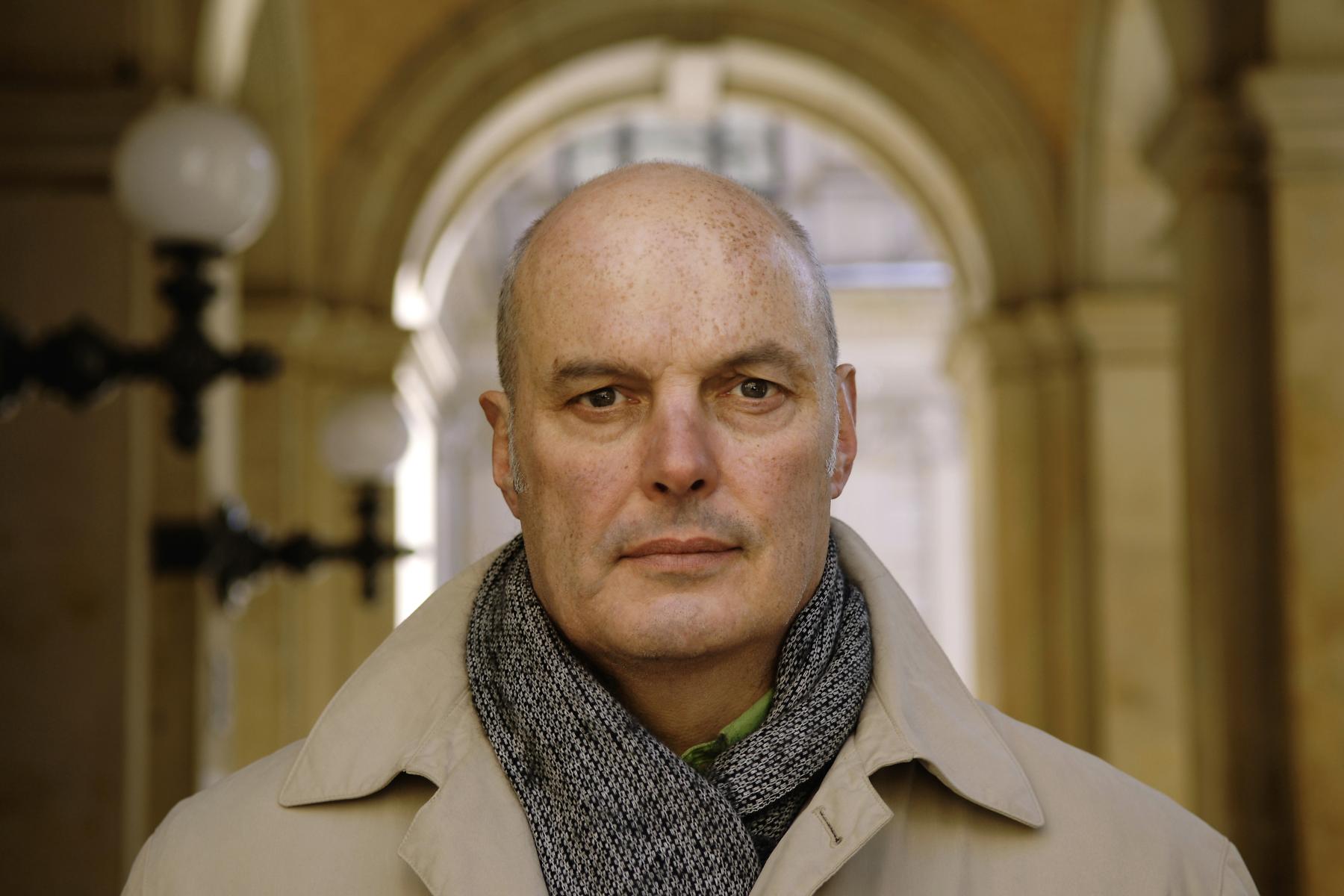 Wilson, Robert | forfatterweb