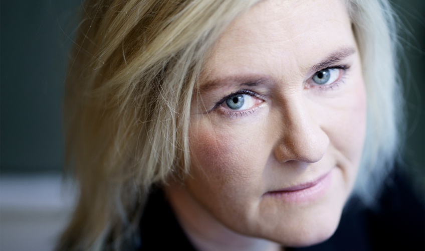 Askov, Stine | forfatterweb