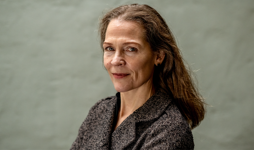 Seierstad, Åsne | forfatterweb